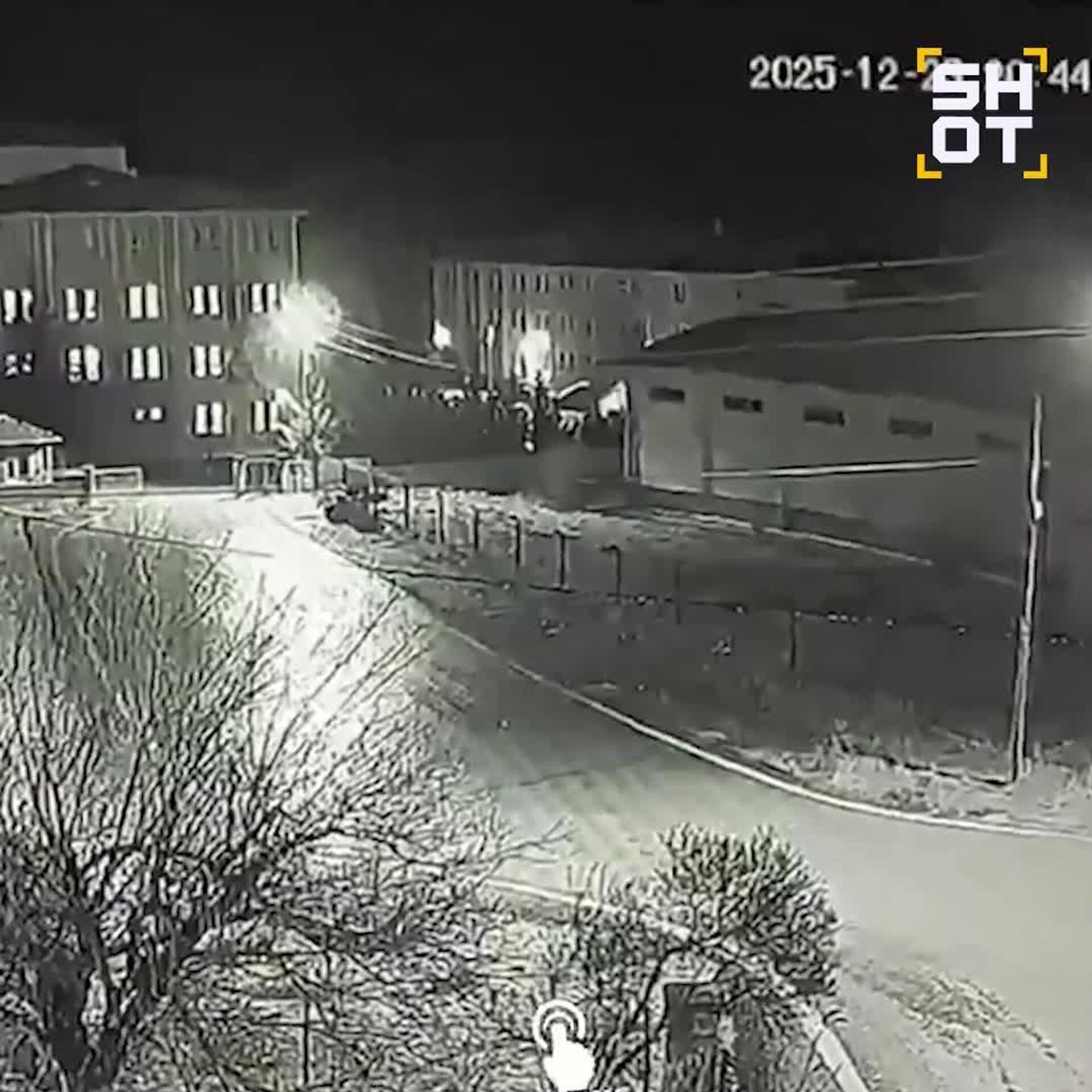 Предположительно, момент взрыва самолёта Falcon 50, на котором летел ...